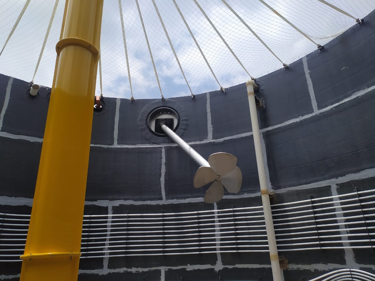 Agitador Biogás - i9Tech Soluções Industriais